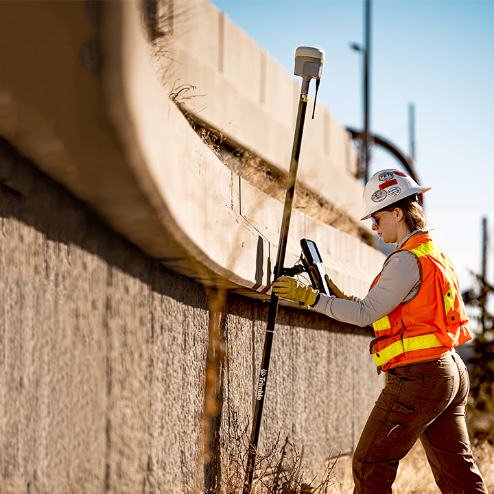 Trimble Controllers - TSC5 and TSC7 Controllers | SITECH Rocky Mountain